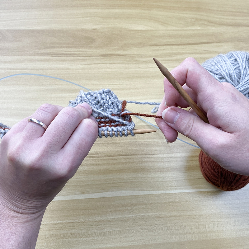 How to Work 2-Row Stripes | Elizabeth Smith Knits